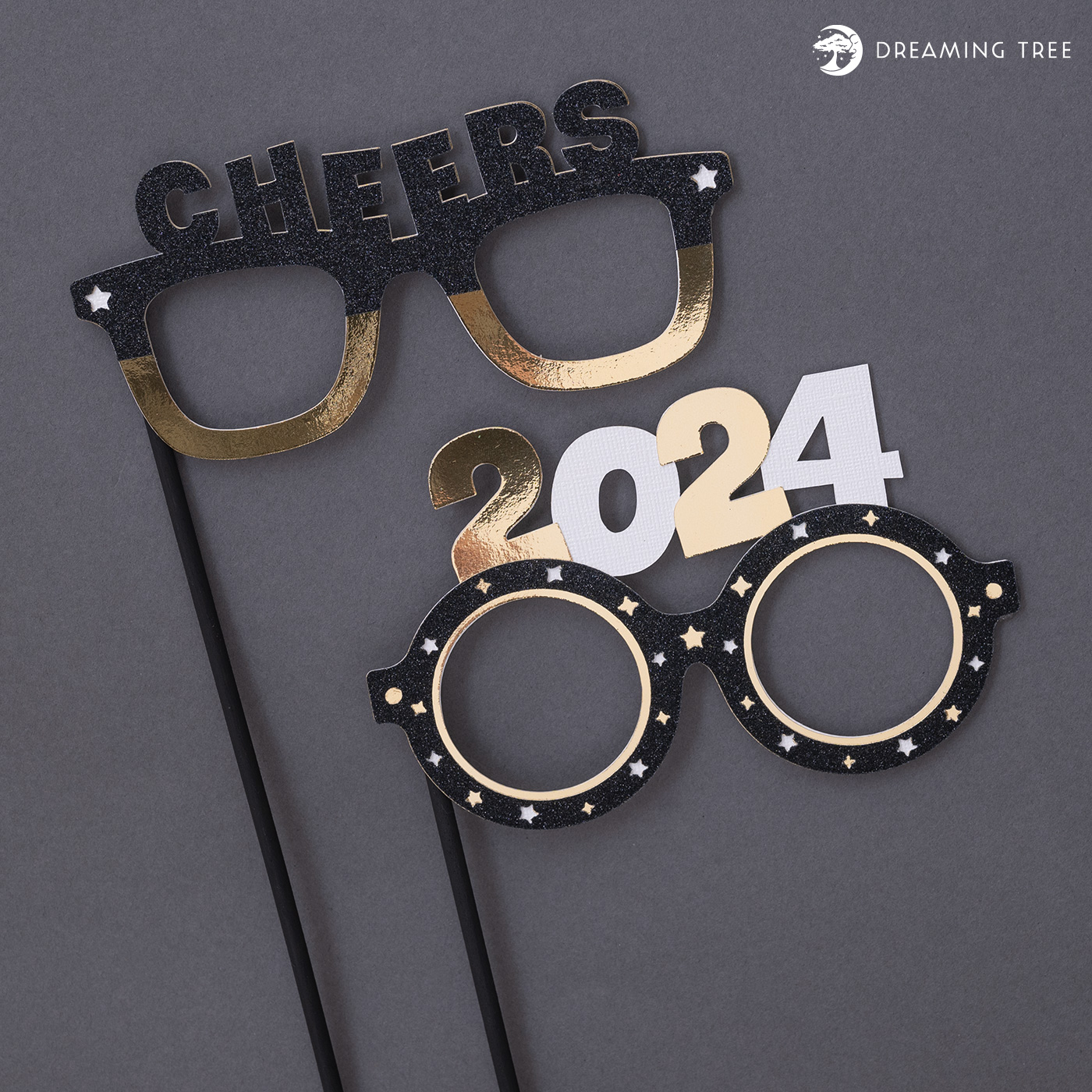 Dreaming Tree NYE Photo Props SVG Freebie • Lydia Watts